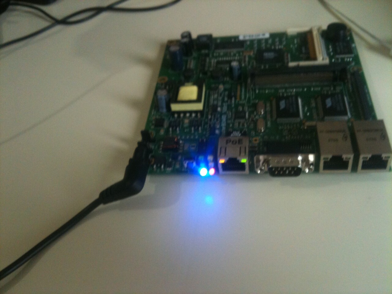 RB532A - the orange LED is on steady - MikroTik hardware general ...