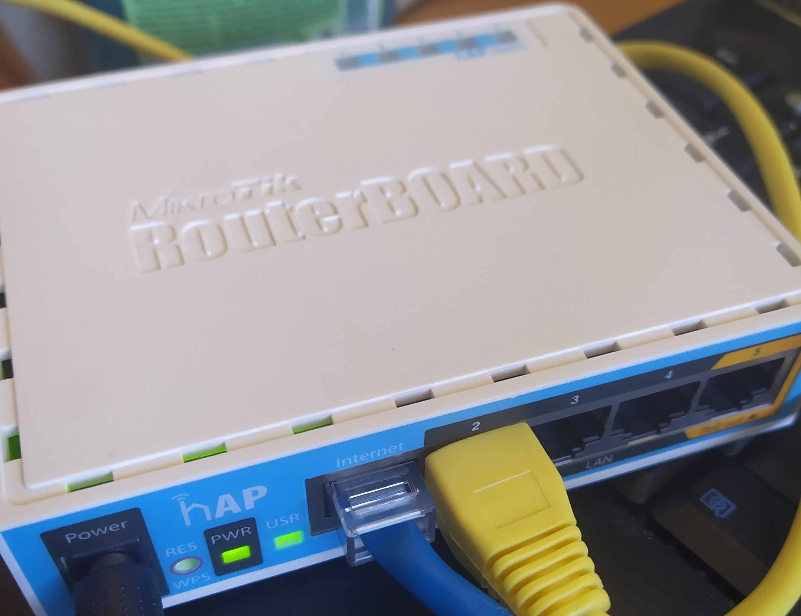 Router hAP RB951Ui-2nD- error - RouterOS beta - MikroTik community forum