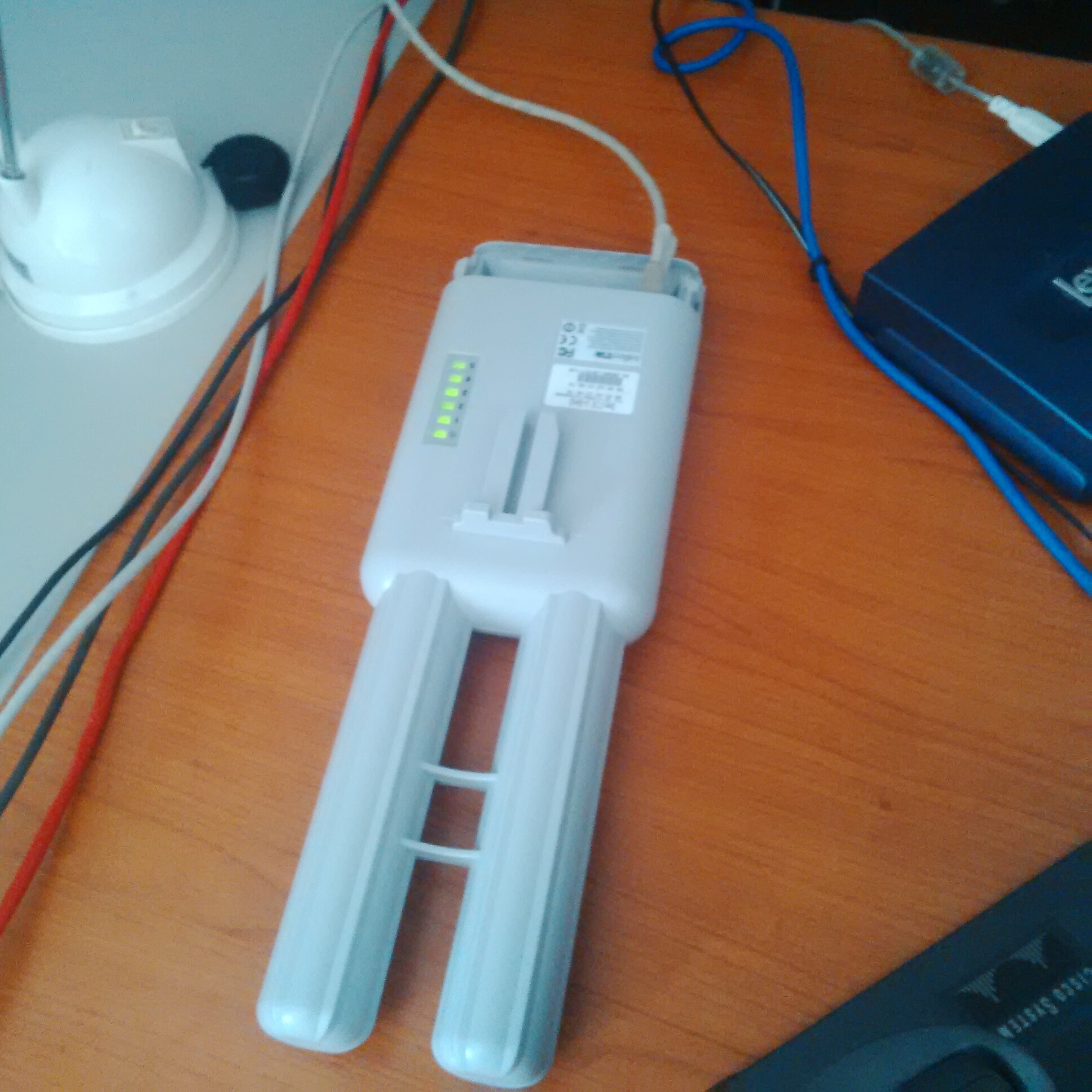 All LEDs always on RB OmniTIK U-5HnD - MikroTik hardware general ...