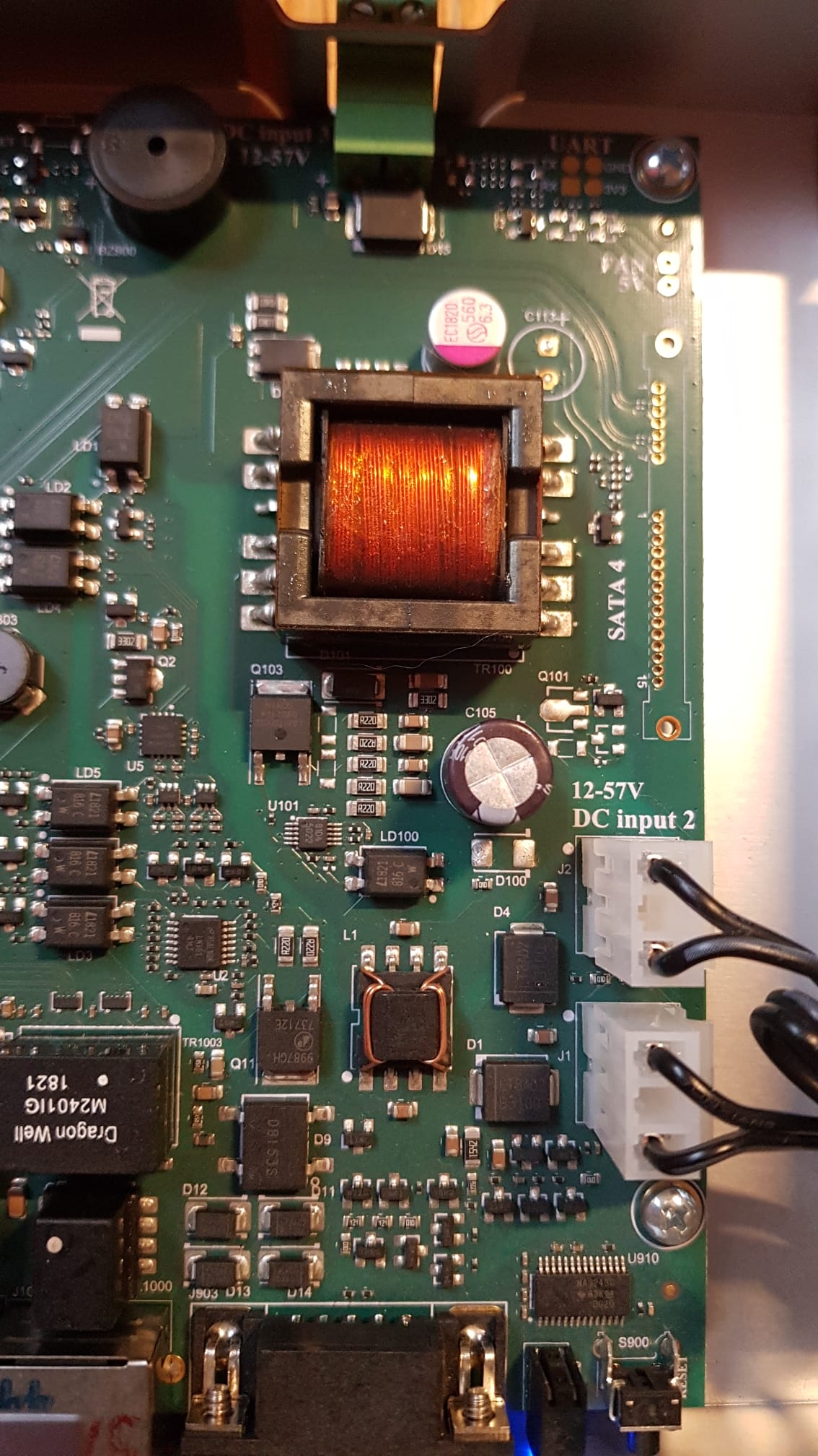 Fan installation in RB1100AHx4 - MikroTik hardware general - MikroTik ...